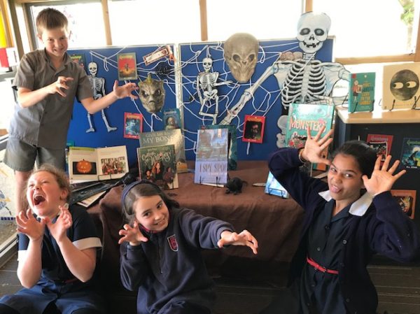 Student librarians book display – Fendalton School Library